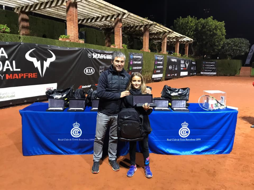 (Español) Charo Esquiva subcampeona alevin del circuito Rafa Nadal tour ...